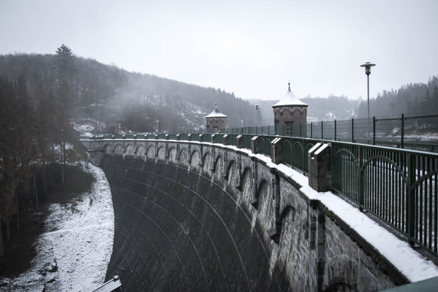 Winterspaziergang von Solingen Glüder zur Sengbachtalsperre ...